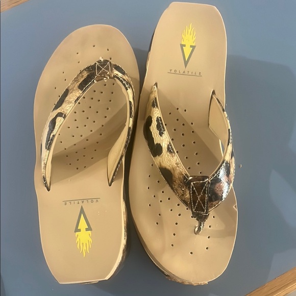 Volatile | Shoes | Volatile Leopard Print Sandals | Poshmark